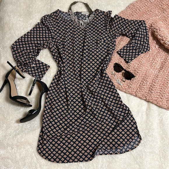 LOFT | Dresses | Loft Long Sleeve Diamond Pattern Dress Navy Blue Pink ...